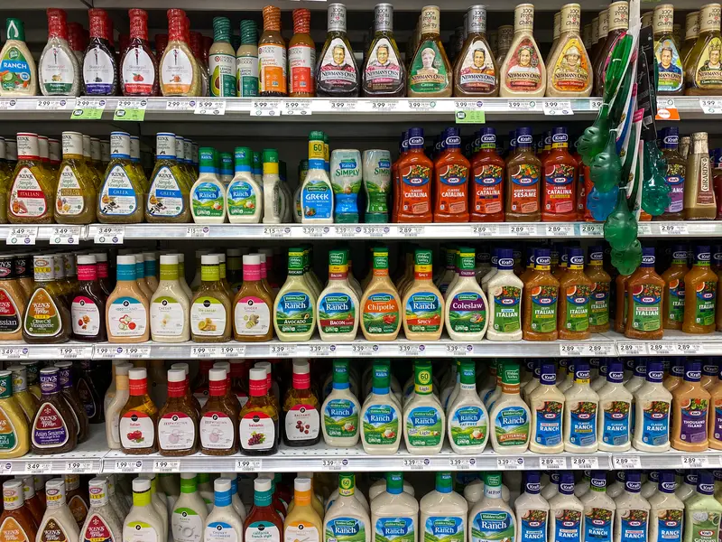 The Worst Salad Dressing Brands That Waste Your Money | Chloe's Recipes